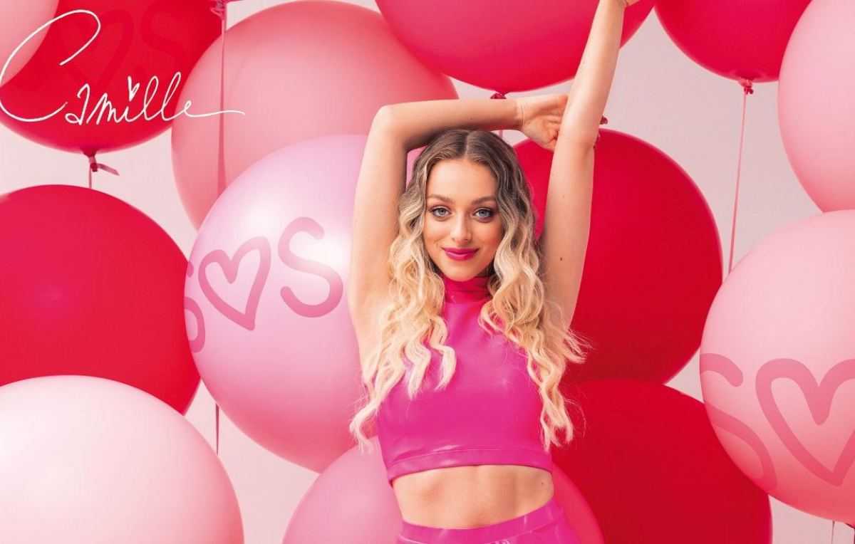 Grote verrassing! Camille Dhont stelt ons voor aan haar nieuwe vriend | Redactie24